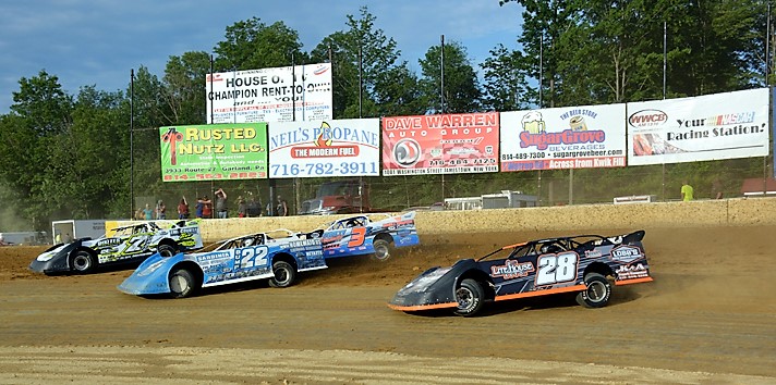 Stateline Speedway - Busti, NY - Photo Gallery: Super Late Model Action