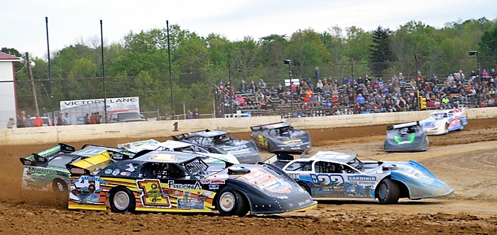 Stateline Speedway - Busti, NY - Photo Gallery: Super Late Model Action
